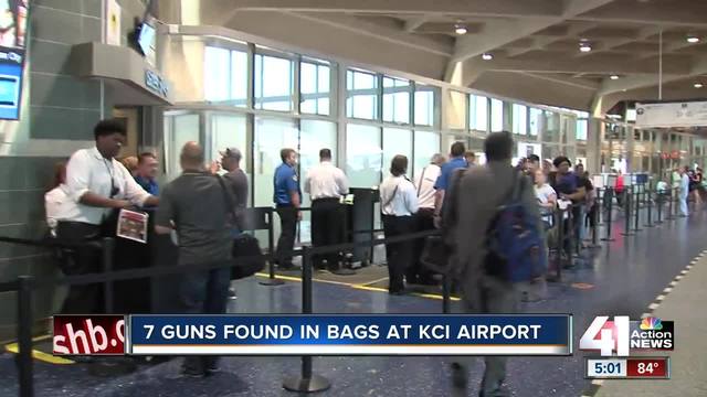 Tsa Record Number Of Guns Found At Airport Checkpoints 41