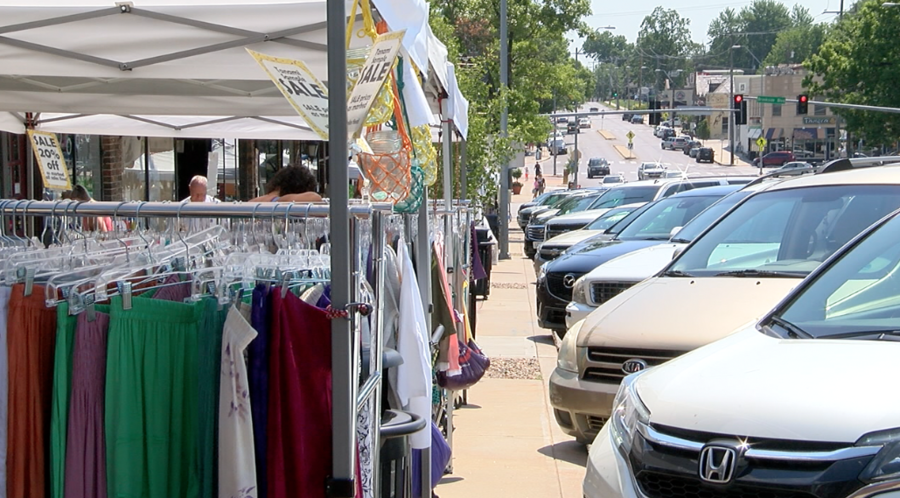 Sidewalk sale takes over Brookside Shopping District - KSHB.com 41 ...