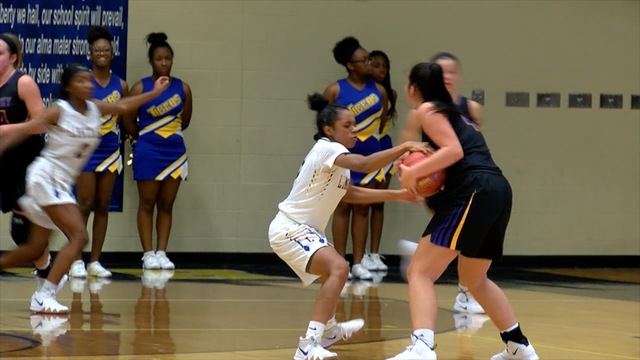 Lincoln Prep girls basketball star Amari Conn earns Hy-Vee Athlete of ...